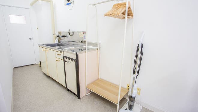 【八丁堀駅2分!12名利用可】綺麗な室内!WiFi・プロジェクター・ホワイトボード全て無料!土足可!ふれあい貸し会議室 八丁堀Bの写真12