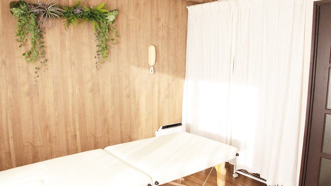 【船橋駅徒歩4分】完全個室のプライベートレンタルサロンSola(ソラ) / シンプルなお部屋/当日予約可能の写真8