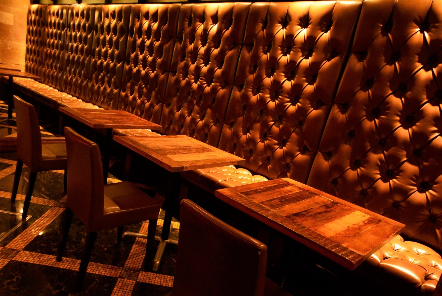 渋谷駅徒歩1分でステージ、プロジェクター、音響、照明完備！アクリル板貸し出し有◎撮影・配信に！の写真8