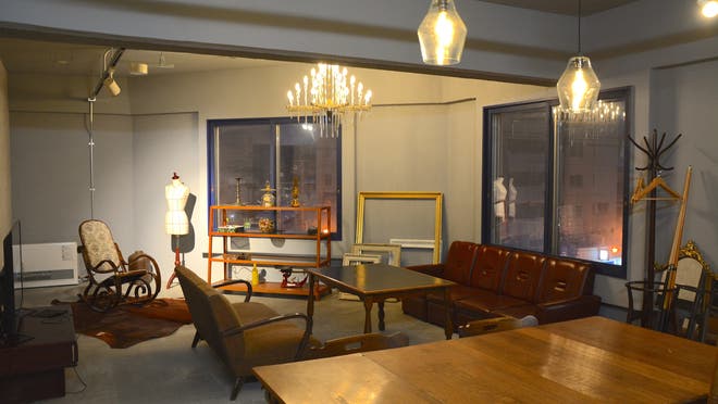 旭川市街中心部!おしゃれな広々空間でスペース飲み,おうちデート,Party,女子会に最適!ビリヤード可!の写真1