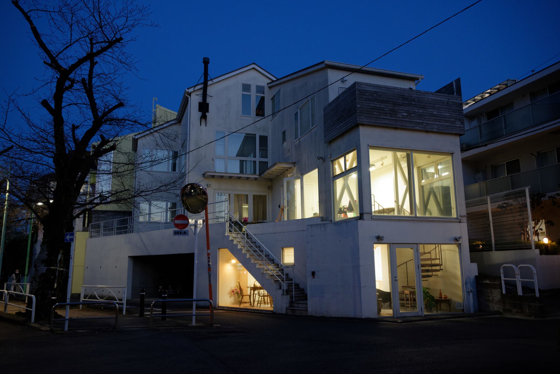 サクラボロー1階【会議 セミナー イベント ゲーム会 】高速ネット 駐車場 大画面プロジェクター/ ショップ 商談 の写真14