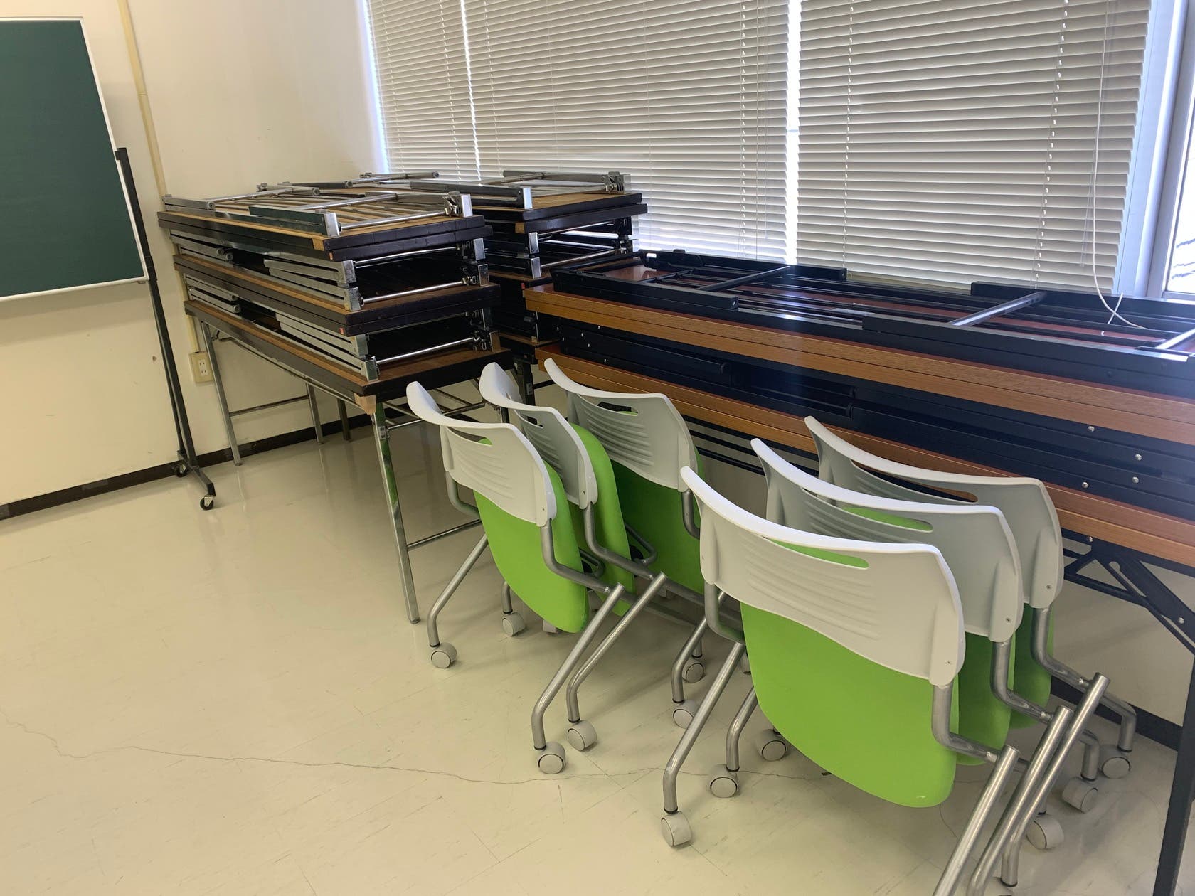 青葉区本町 仙台駅から徒歩圏内【4階A会議室】会議・研修・勉強会に／30名様用／ホワイトボード・黒板有りの写真11