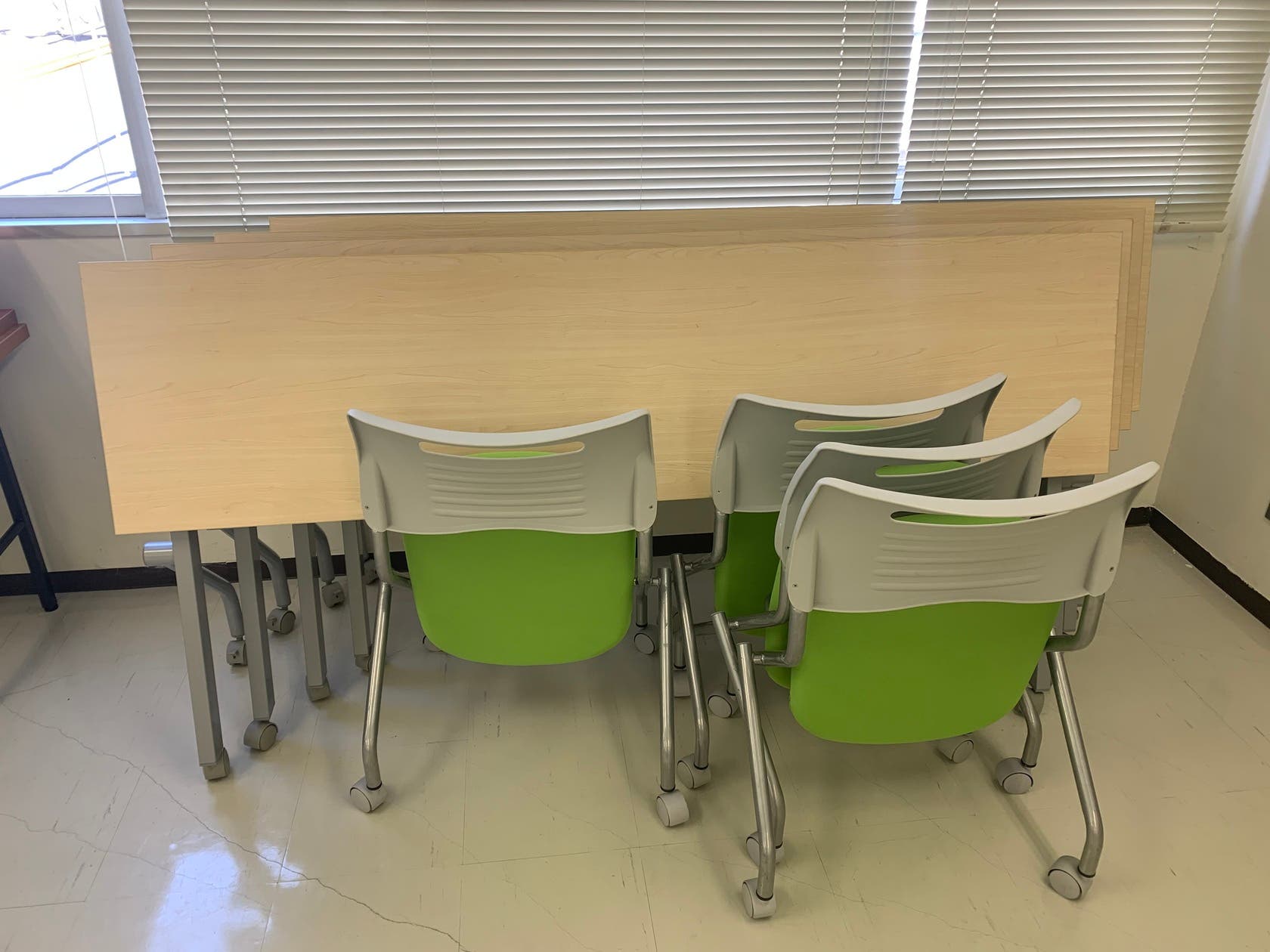 青葉区本町 仙台駅から徒歩圏内【4階A会議室】会議・研修・勉強会に／30名様用／ホワイトボード・黒板有りの写真10