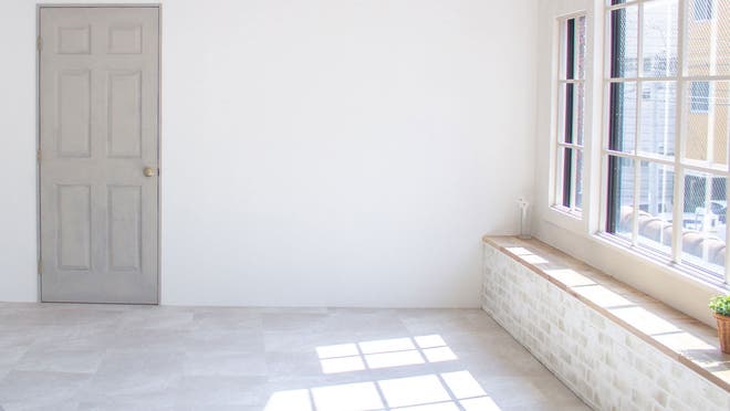 【神戸】駅近でおしゃれな自然光を活かせるレンタル撮影スタジオ・レンタルスペースの写真13