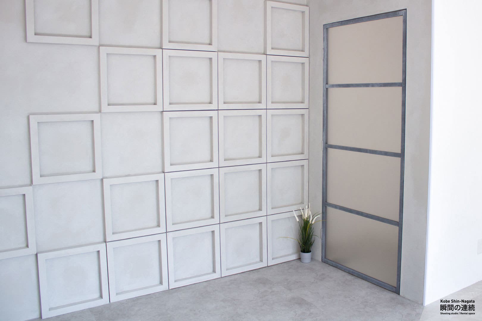 【神戸】駅近でおしゃれな自然光を活かせるレンタル撮影スタジオ・レンタルスペースの写真14