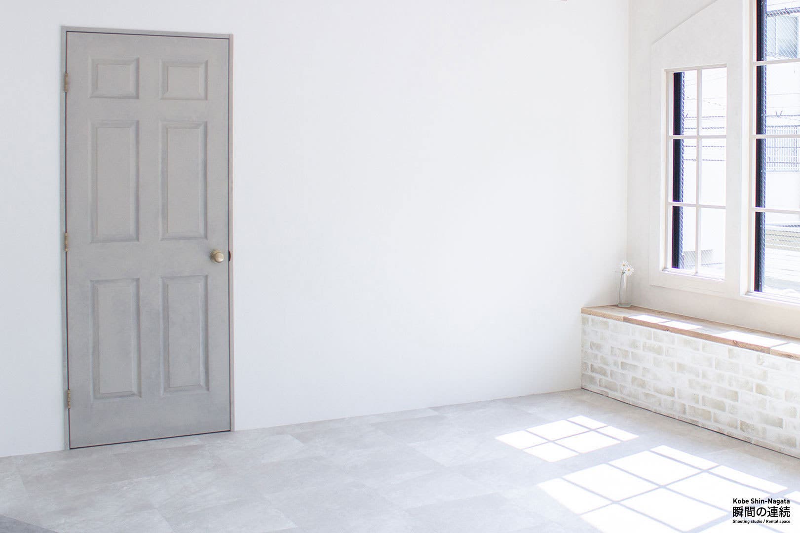 【神戸】駅近でおしゃれな自然光を活かせるレンタル撮影スタジオ・レンタルスペースの写真19