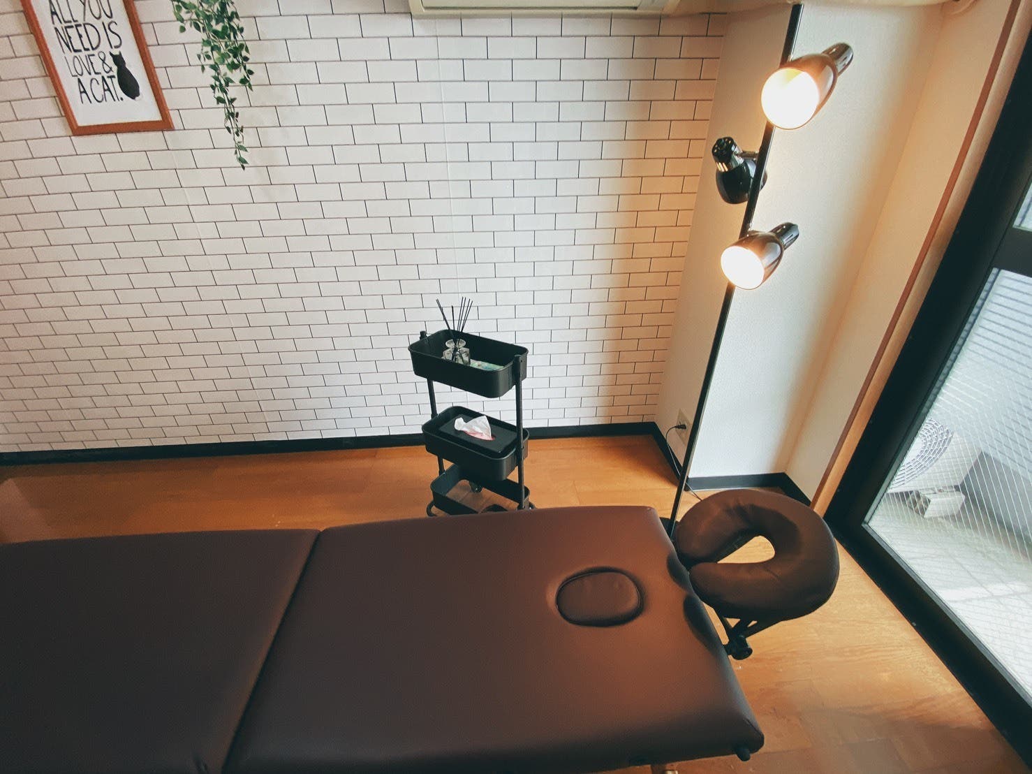 【駅チカ】徒歩1分 完全個室・会議打ち合わせ・テレワーク・Wi-Fiあり/マッサージベッドもあり♪の写真18