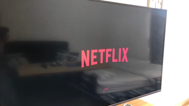 ⭐️NetflixやPS4で遊ぶならココ⭐️50インチのテレビで映画館なみの迫力体感してください🌟会議にも🆗の写真2