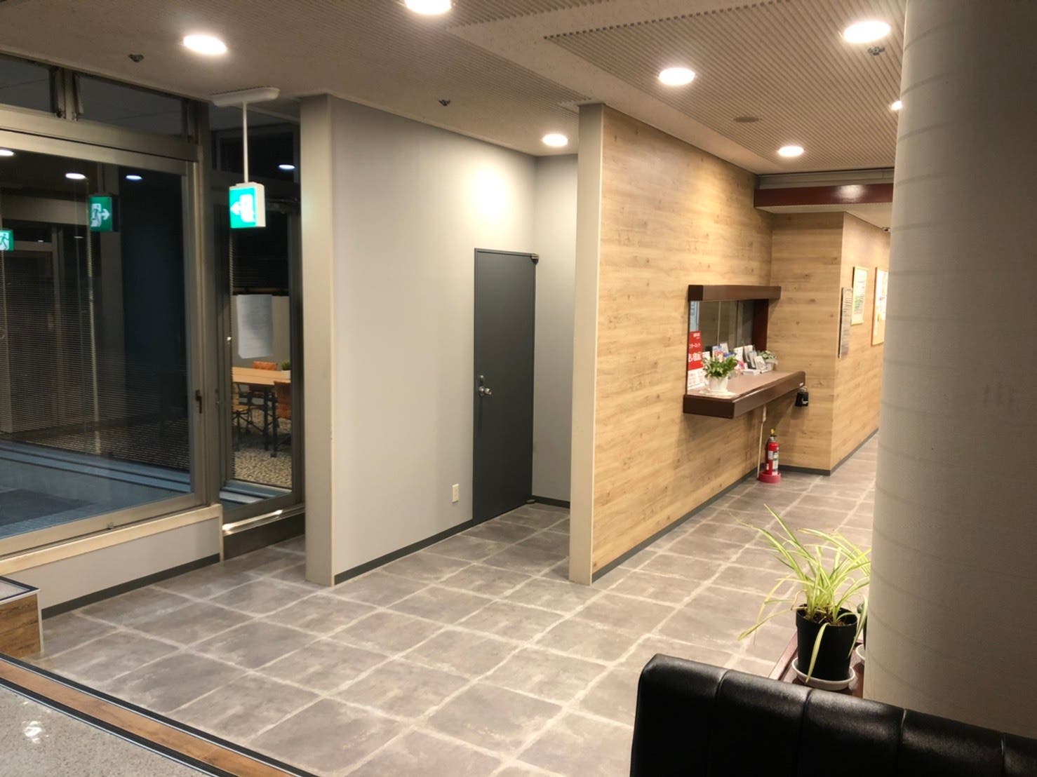 五橋駅目の前！【1階会議室】Wi-fi完備／ホワイトボード／飲食OK／お洒落な空間で撮影部屋にも◎の写真9