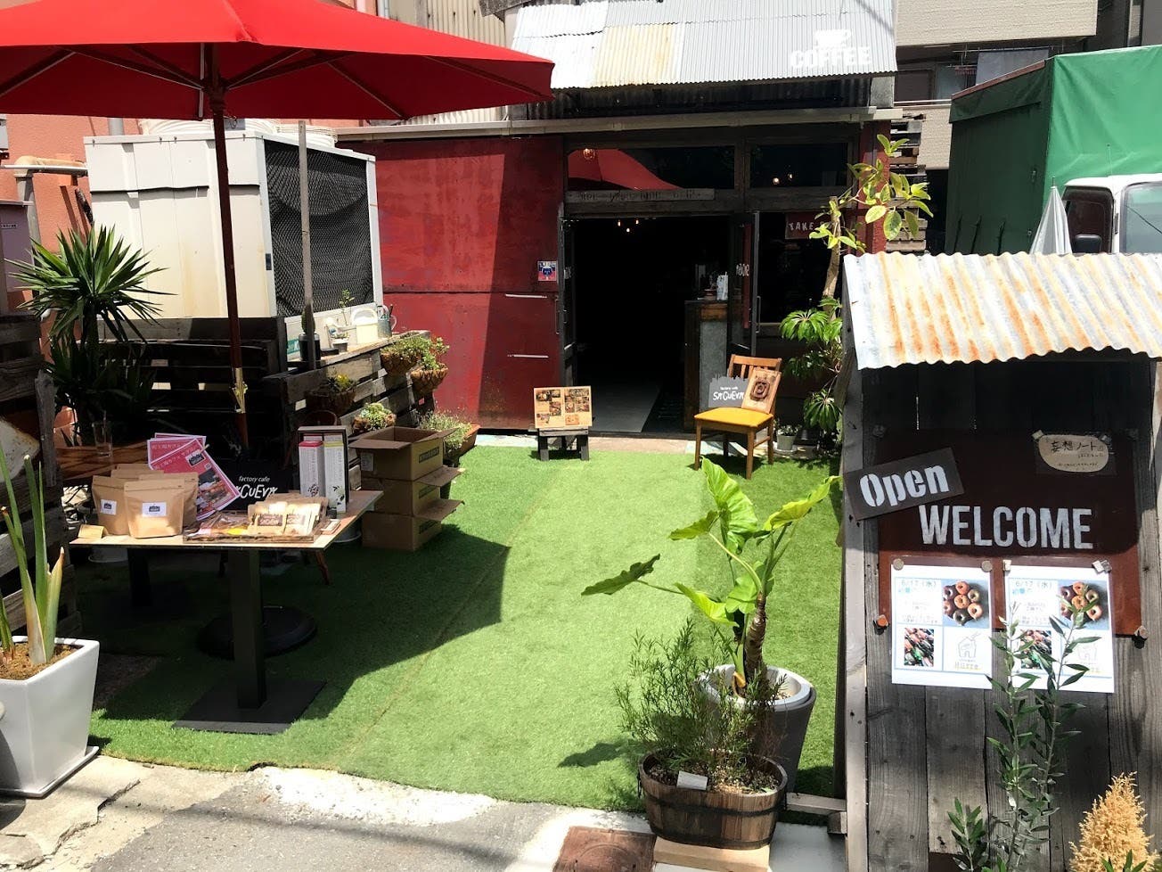 動画撮影・ポートレートに！町工場カフェのビンテージな空間でおしゃれな作品をの写真6