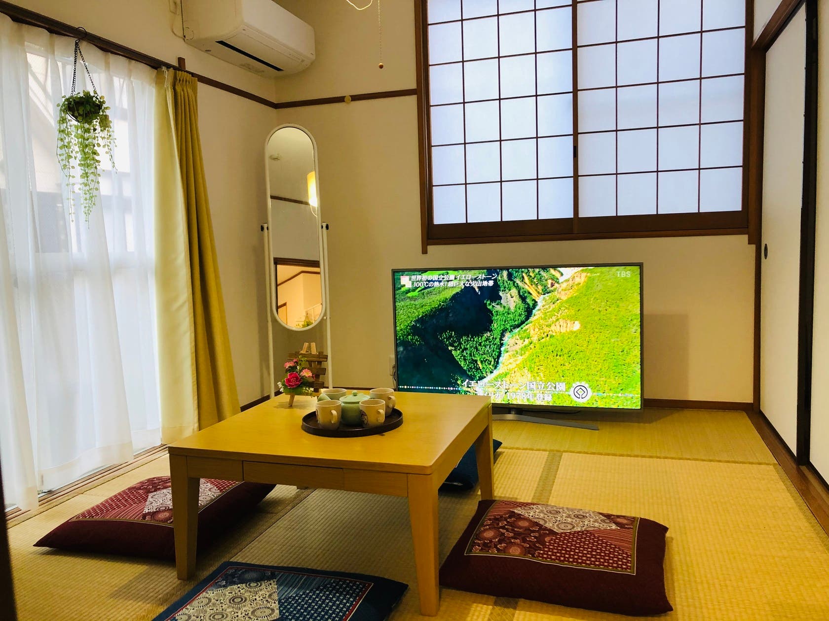 【Youtube★Netflix】やっぱり落ち着く♪畳のぬくもりと和の空間にほっこり！靴を脱いで寛げる「和室」がある【101室】の写真4