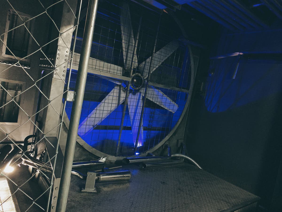 【Ruins Studio】in Booty東京　自然光の入る広々とした廃墟セット☆の写真5