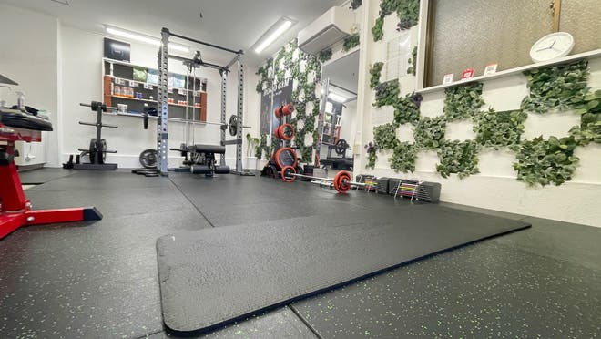 駅から徒歩二分の激チカ!当日予約可能、貸し切りであなただけのジムにも!トレーナーのパーソナル指導にもの写真7