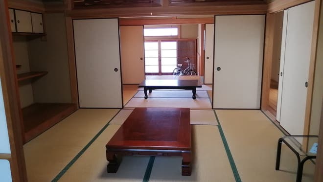 【浜崎駅徒歩7分】商家造りのザ☆和室のお座敷2間/高速Wi-Fi/自然光/会議/女子会/テレワーク/撮影/誕生日会/デートの写真1