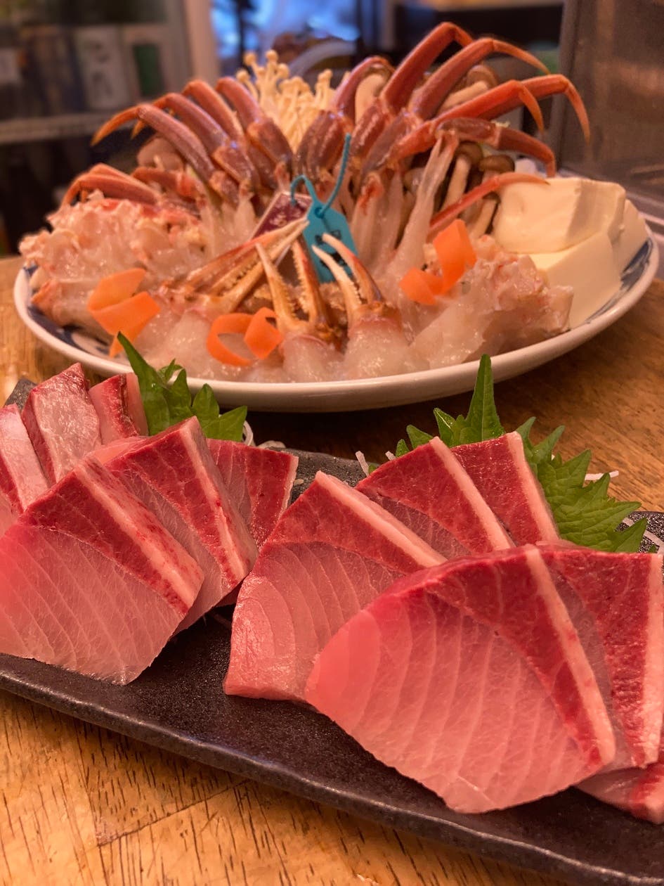  金沢駅より徒歩5分、近隣にコイン🅿️有りで好アクセス。会場は新しくて広々とした空間。ビジネスからプライベートでのご利用可能ですの写真20