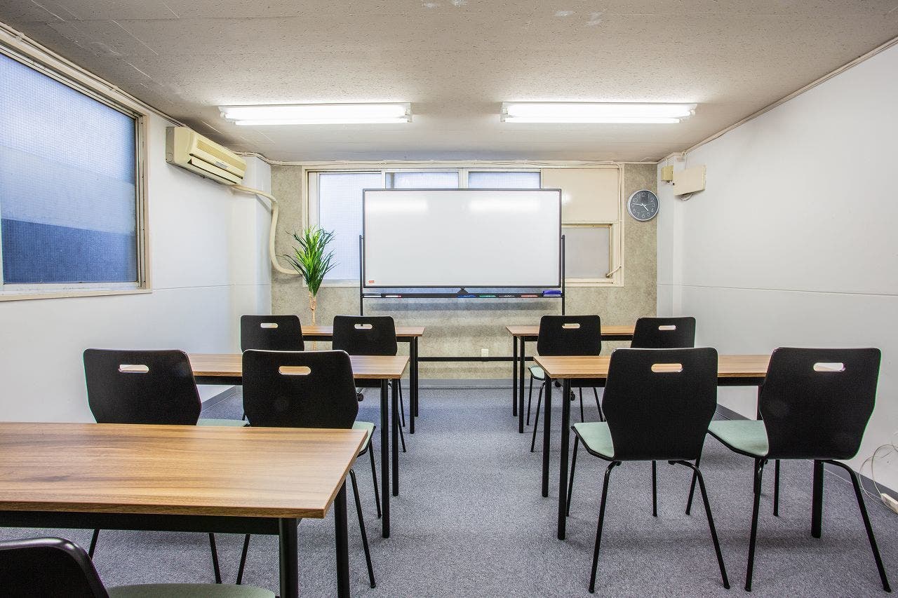 【新宿駅南口3分！14名利用可！】完全個室！綺麗な室内！WiFi・ホワイトボード全て無料！コモンズ会議室 新宿西口２の写真7