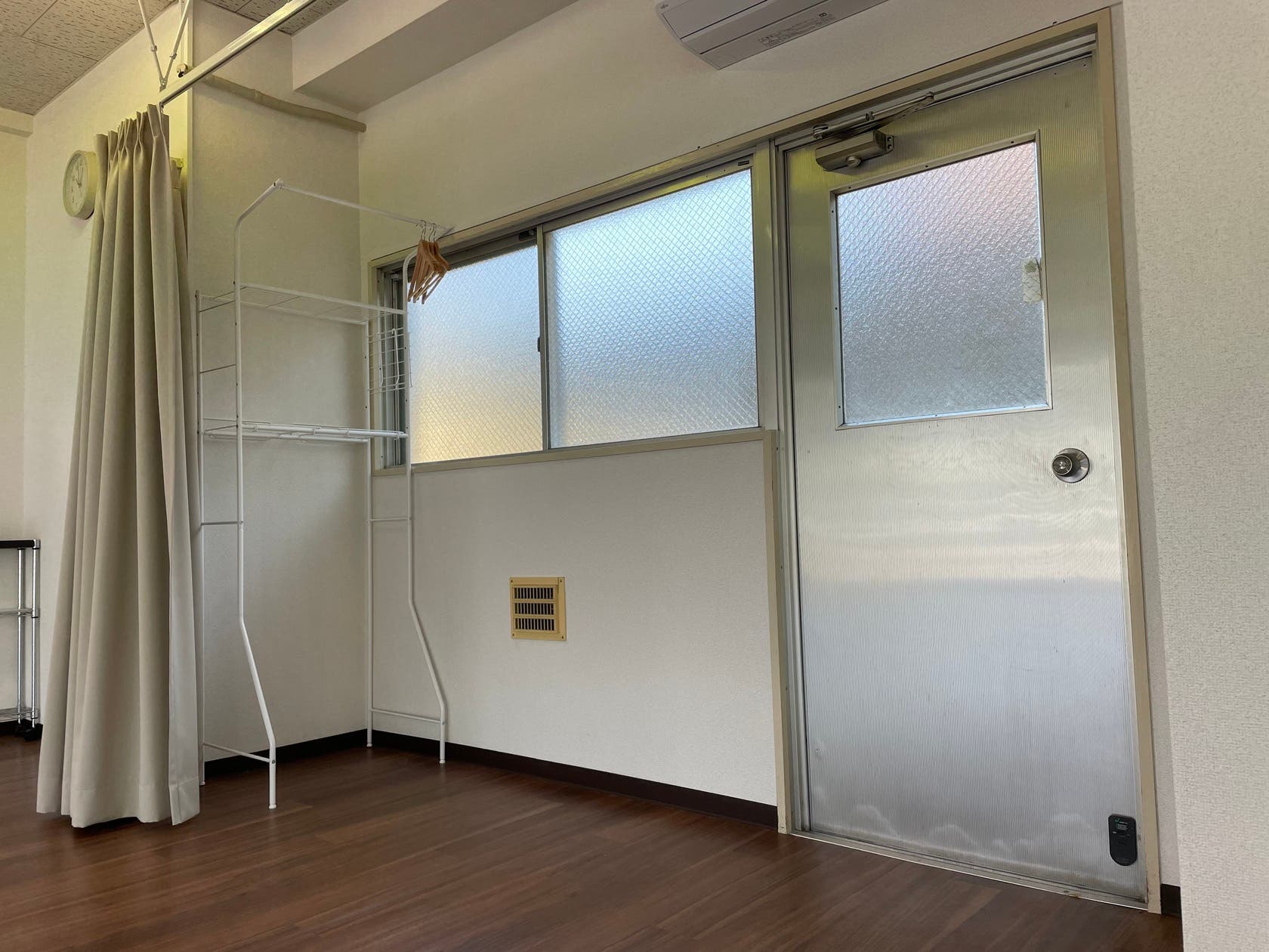 【無料スポットライト完備】静岡市駿河区でダンスができるスタジオ！の写真12