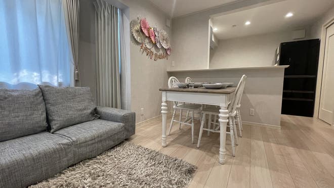 都立大学徒歩3分新築キッチン&リビングダイニングスペースの写真1