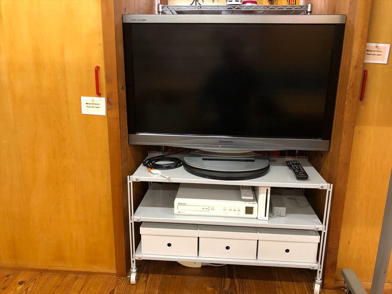 木のぬくもりを感じる個室スペース。様々な目的利用に！猫もいるニャ🐱の写真19