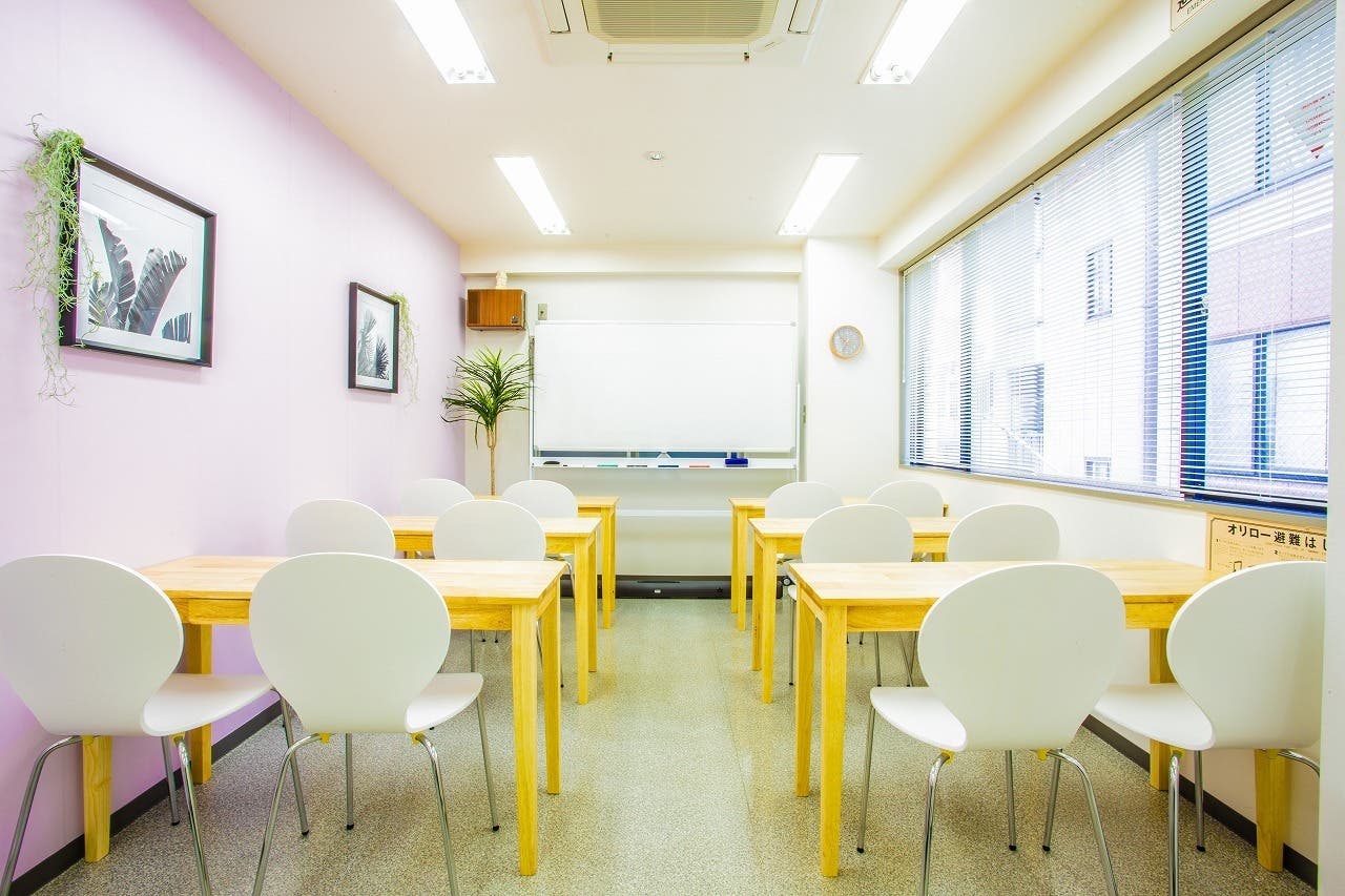 【神保町駅3分！最大20名利用可！】WiFi・プロジェクター・ホワイトボード全て無料！ふれあい貸し会議室 神保町Aの写真6