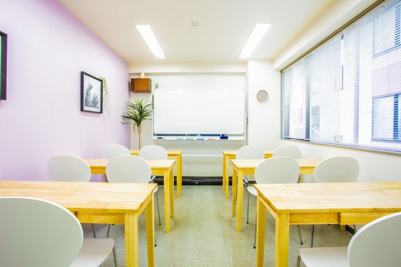 【神保町駅3分！最大20名利用可！】WiFi・プロジェクター・ホワイトボード全て無料！ふれあい貸し会議室 神保町Aの写真10