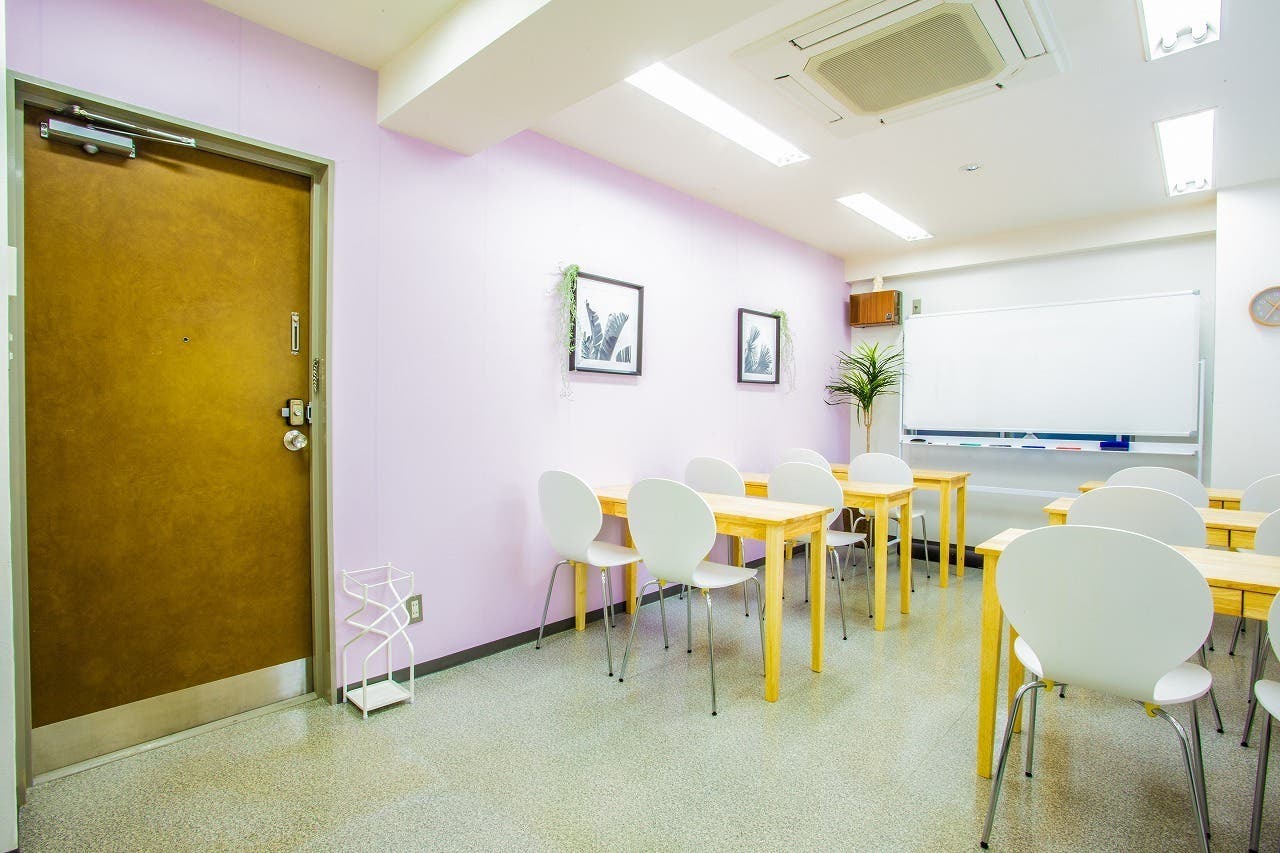 【神保町駅3分！最大20名利用可！】WiFi・プロジェクター・ホワイトボード全て無料！ふれあい貸し会議室 神保町Aの写真16