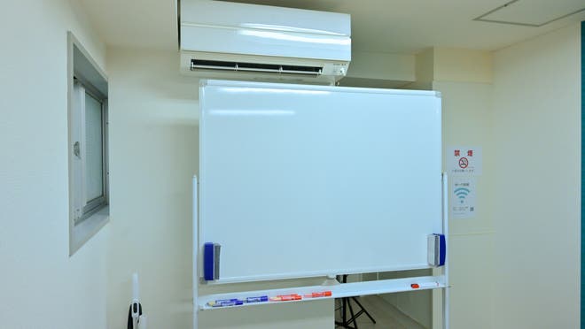 【藤沢駅2分】GS貸会議室ブルー・高速インターネット・完全個室・アクリル板設置・きれいなスペースで快適に動画撮影・会議ができる!の写真5