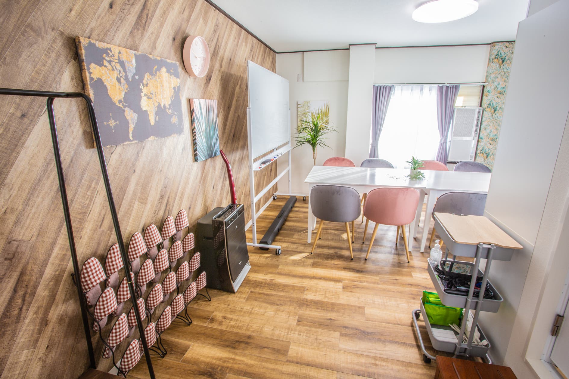 《LVB二子玉川✨》二子玉川徒歩4分/最大12名/おしゃれ会議室/パーティ/無料Wifiテレワーク/スマホ撮影ライトの写真15