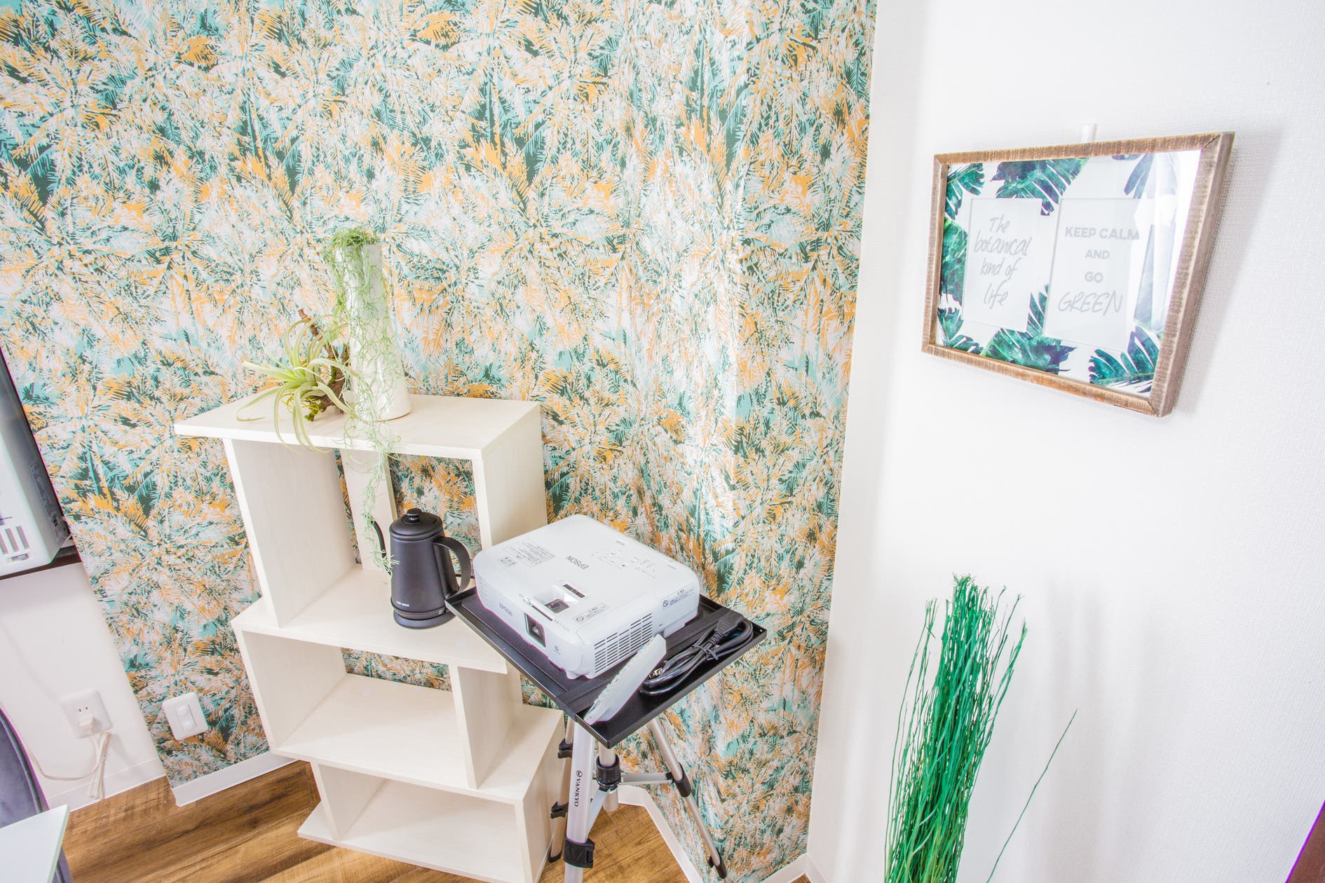 《LVB二子玉川✨》二子玉川徒歩4分/最大12名/おしゃれ会議室/パーティ/無料Wifiテレワーク/スマホ撮影ライトの写真5