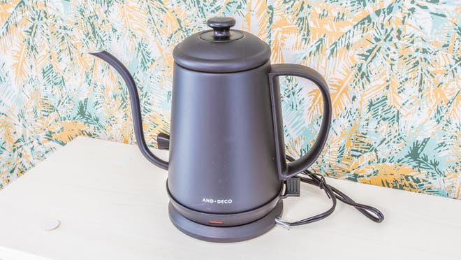 《LVB二子玉川✨》二子玉川徒歩4分/最大12名/おしゃれ会議室/パーティ/無料Wifiテレワーク/スマホ撮影ライトの写真6