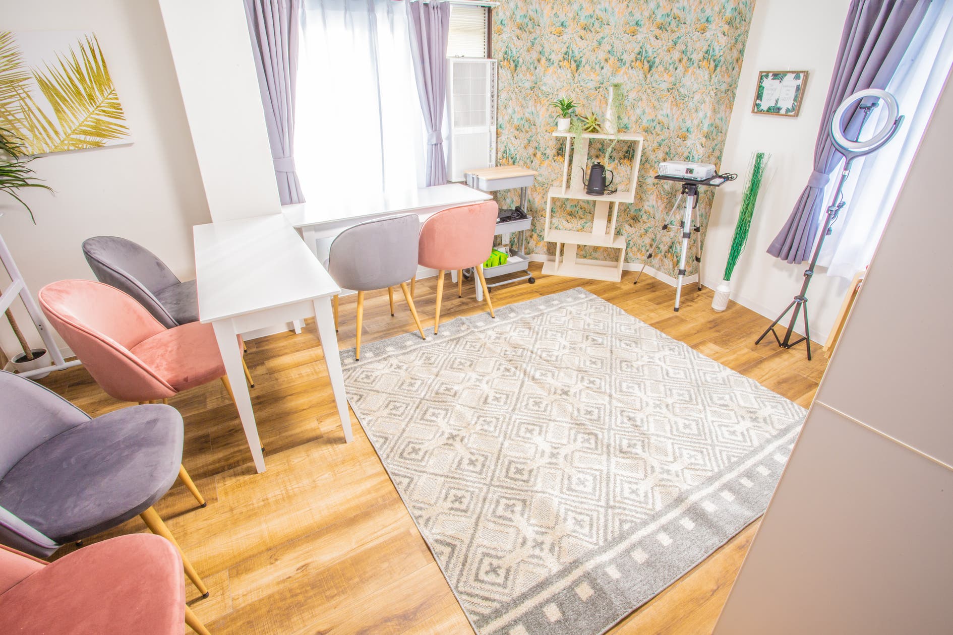 《LVB二子玉川✨》二子玉川徒歩4分/最大12名/おしゃれ会議室/パーティ/無料Wifiテレワーク/スマホ撮影ライトの写真19