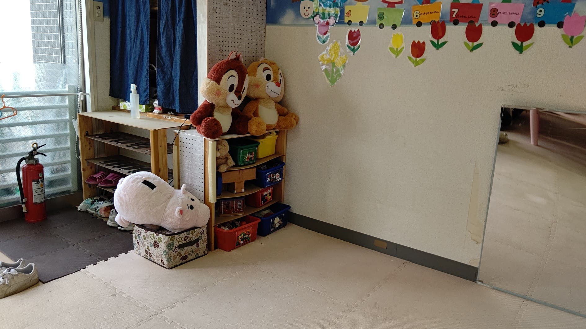 西新宿にあるワンルームの託児所。幼児教室や親子教室など用途は自由！の写真2