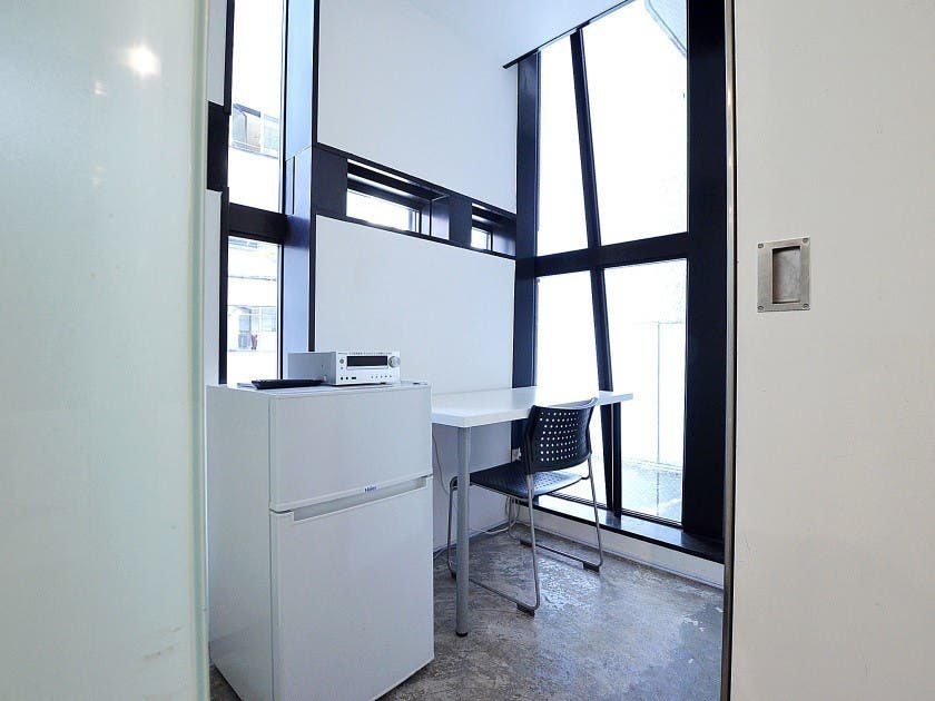 【2F-201】南船場のランドマークビルにある、心斎橋駅、本町駅すぐのレンタルスペース。【大阪市中央区】の写真10