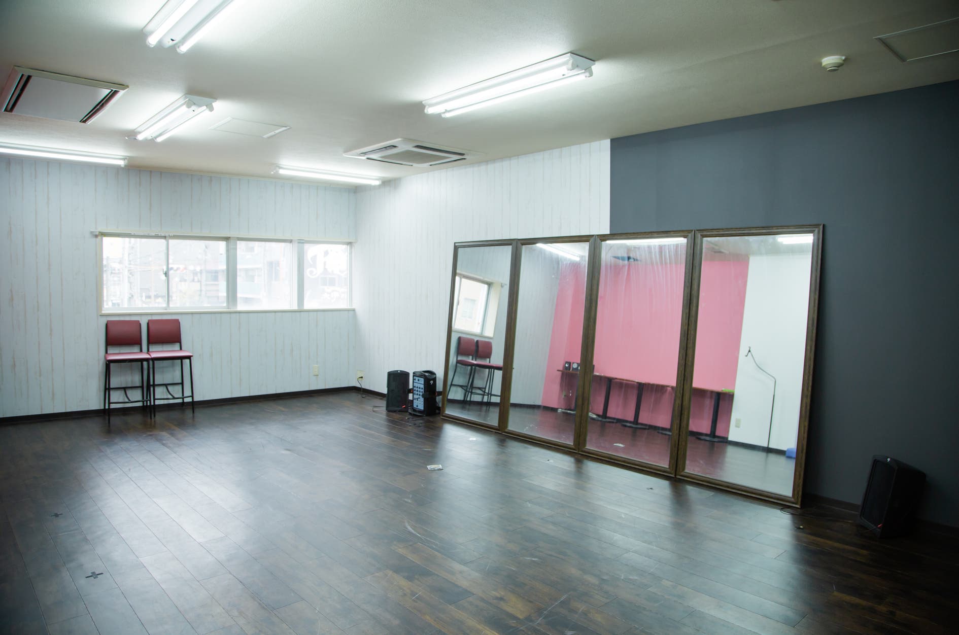 ネット配信設備のあるライブスペース、カフェ機能付きの写真5