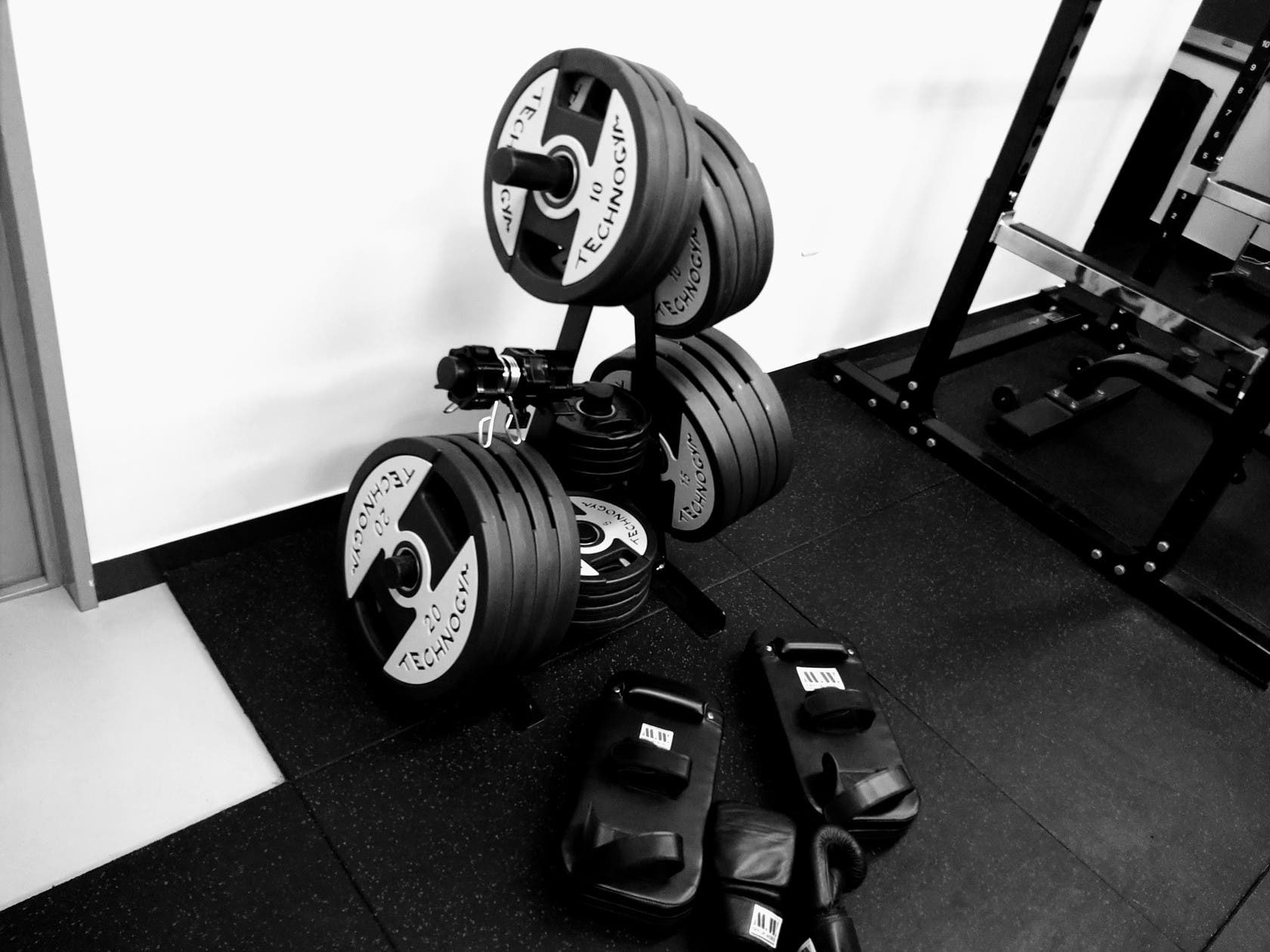 コロナ対策完全個室ジム❗業界最安値300円から❗1人の登録で３人まで利用可能❗他人や順番待ちを気にせずワークアウト❗    の写真8