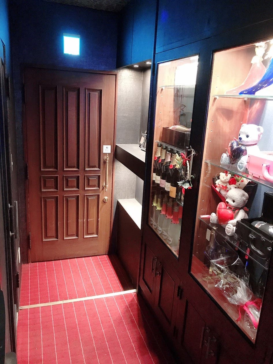 【西武新宿駅1分】貸し切りBAR・各種パーティー/2次会/飲み放題/カラオケ無料/ダーツ/スタンディング/クリスマスの写真12