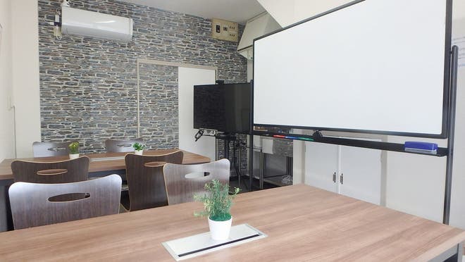 【綾瀬駅4分!12名】綺麗な室内!飲食可!WiFi・モニター・ホワイトボード全て無料!土足可!ふれあい貸し会議室 綾瀬A-トレの写真8