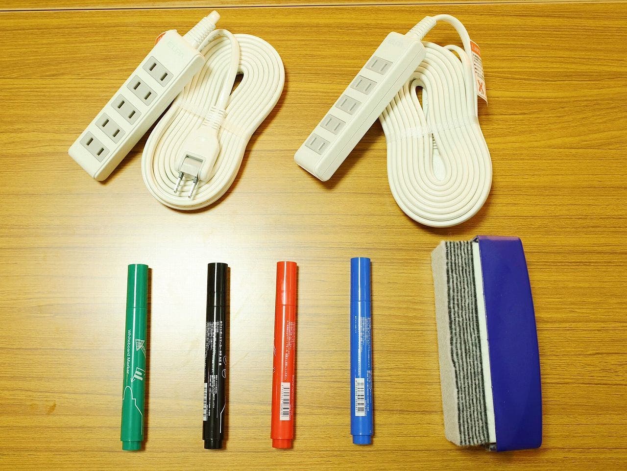 【中目黒駅7分！10名利用可！】綺麗な室内！WiFi・プロジェクター・ホワイトボード全て無料！ふれあい貸し会議室 中目黒Aの写真10