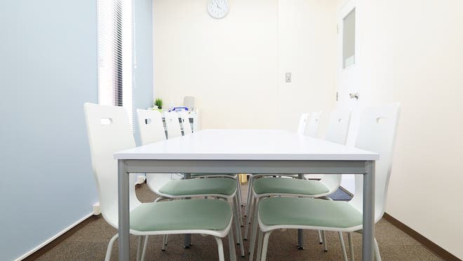 【赤坂見附駅徒歩2分/赤坂駅徒歩4分】10名/高速光Wifi・プロジェクター/ボドゲや楽器練習にも/軽飲食可/靴のまま利用可の写真11