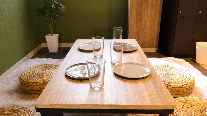 <シアタールーム>南京町にある好立地のプロジェクター付シアタールーム!ボードゲーム無料貸出・部屋外にミニキッチン完備!の写真7