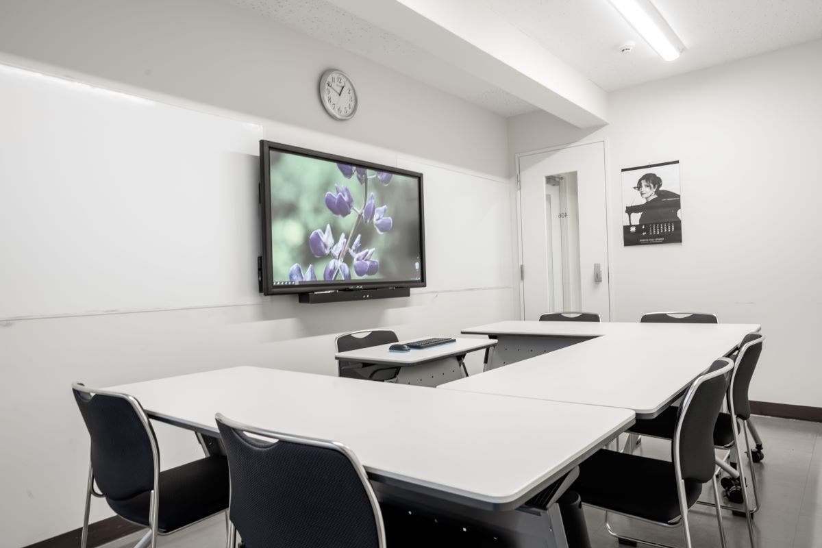 【渋谷徒歩3分】渋谷スペース406:レッスンや会議などに【Wifi完備 駐車場あり】の写真2