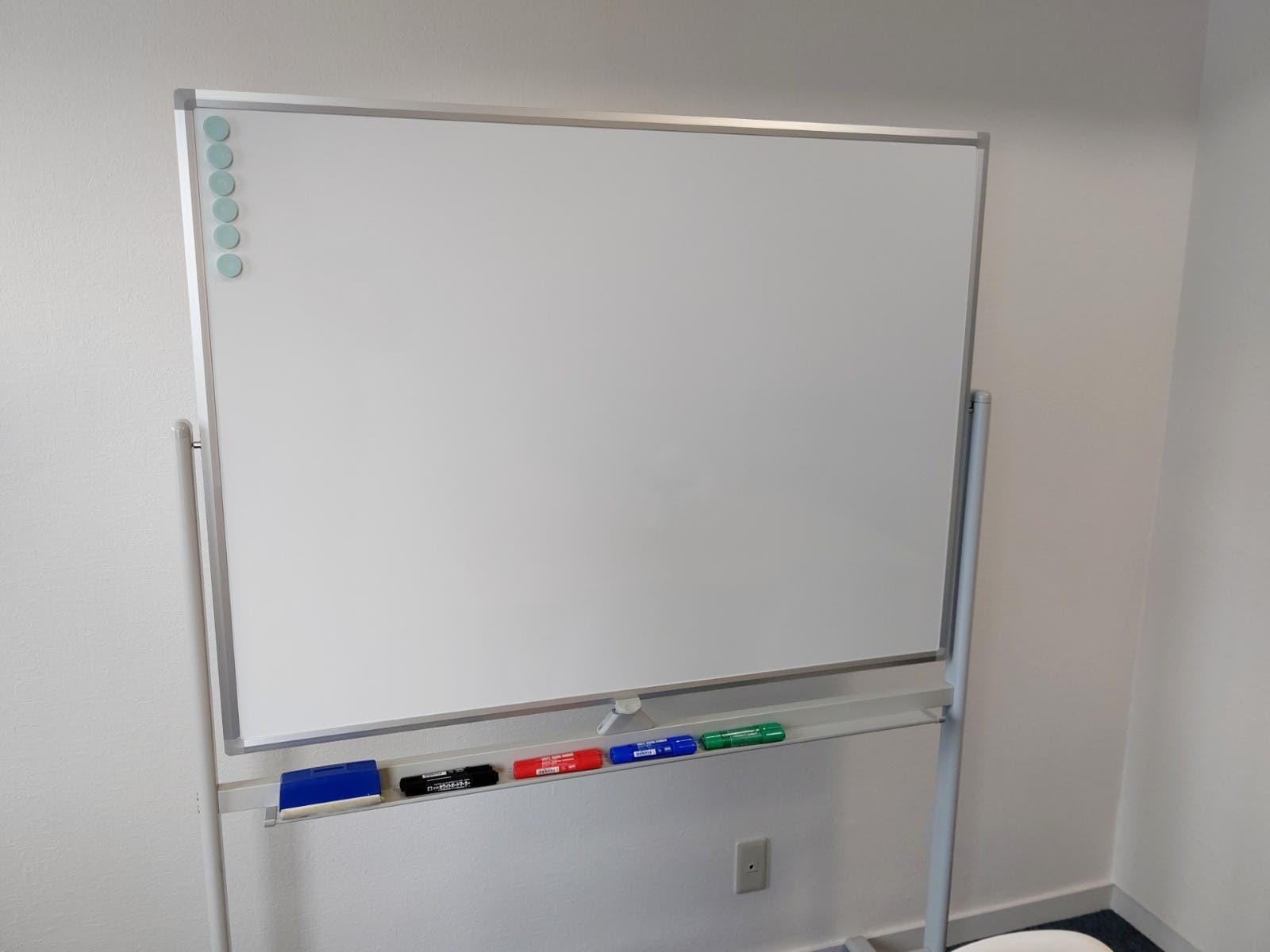 札幌駅北口【目の前徒歩１０秒】好立地 ★46型液晶TV+Wi-Fi有★の写真8