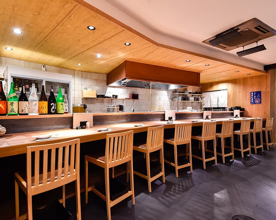 中洲川端駅5番出口から徒歩3分。上川端商店街の中の飲食店(櫛田神社側から左3軒目)の写真2