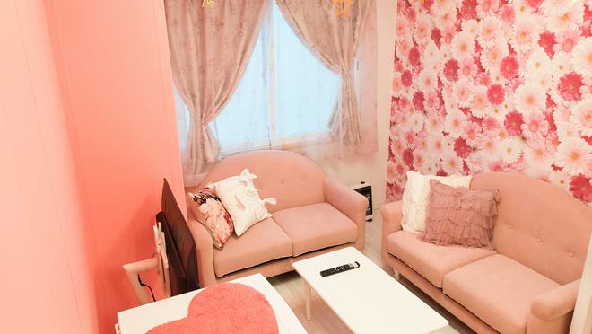 【espace fleurs -札幌駅-】推し会😍/誕生日会🎉/女子会🍷/撮影📷/DVD鑑賞/おうちデート💘の写真1