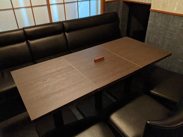 【撮影おすすめ】新橋駅徒歩2分の隠れ家Bar　その他、各種飲み会、交流会など様々な用途でご利用可能です。の写真2