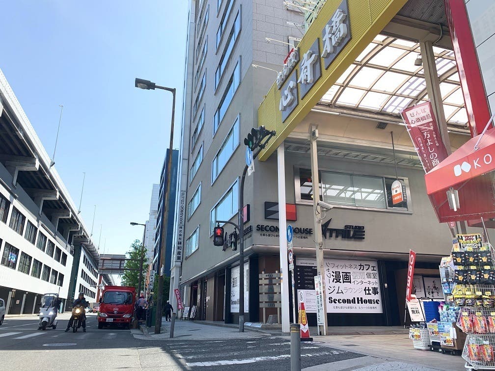 本町駅徒歩２分の利便性。低価格で換気ができる完全個室の会議室。共用部に喫煙室あり。商談、テレワーク、面接、自習室としても♬の写真9