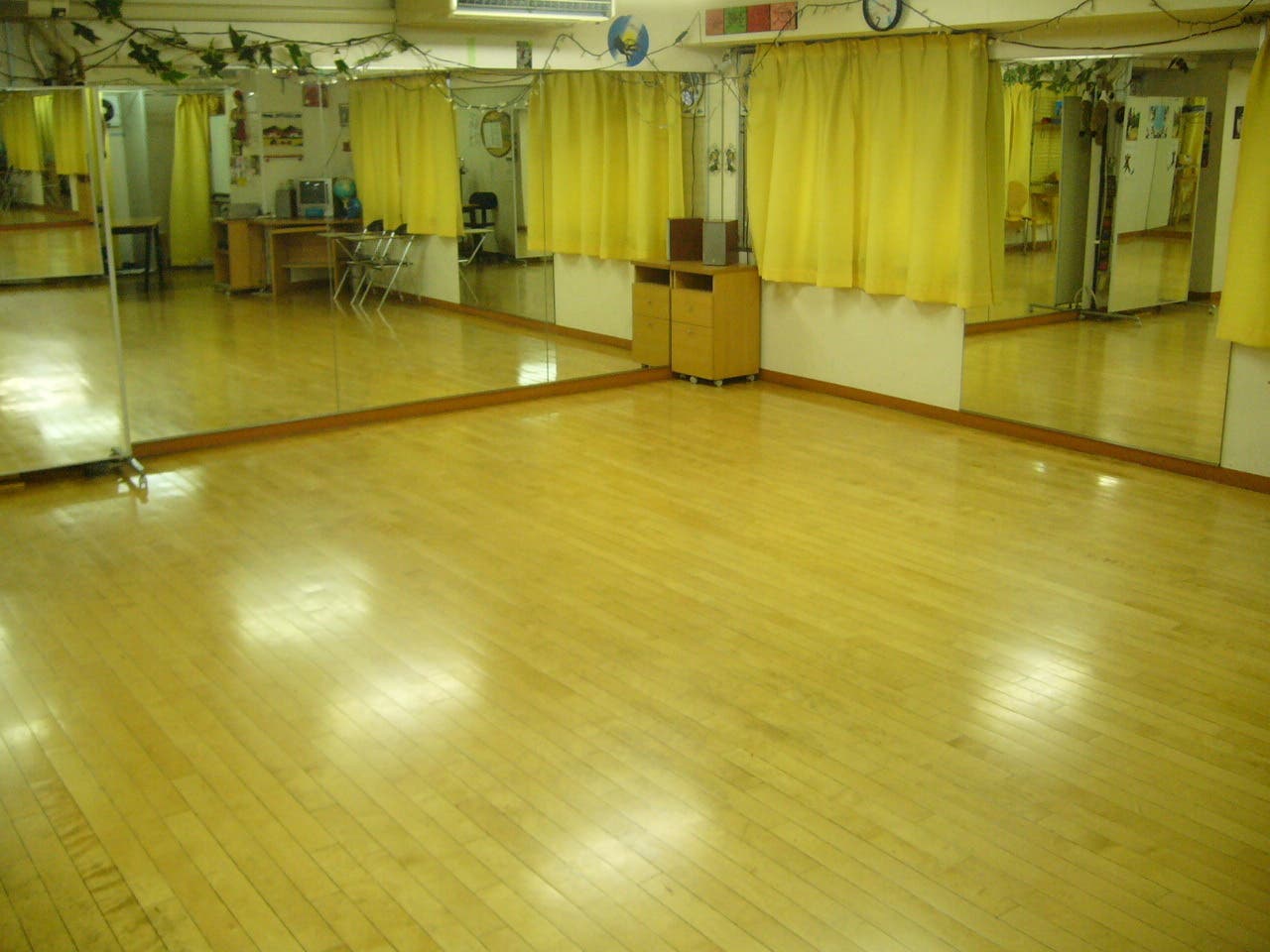 換気いい新宿のダンススタジオ、レンタルスタジオをお探しならスタジオレオンへの写真9