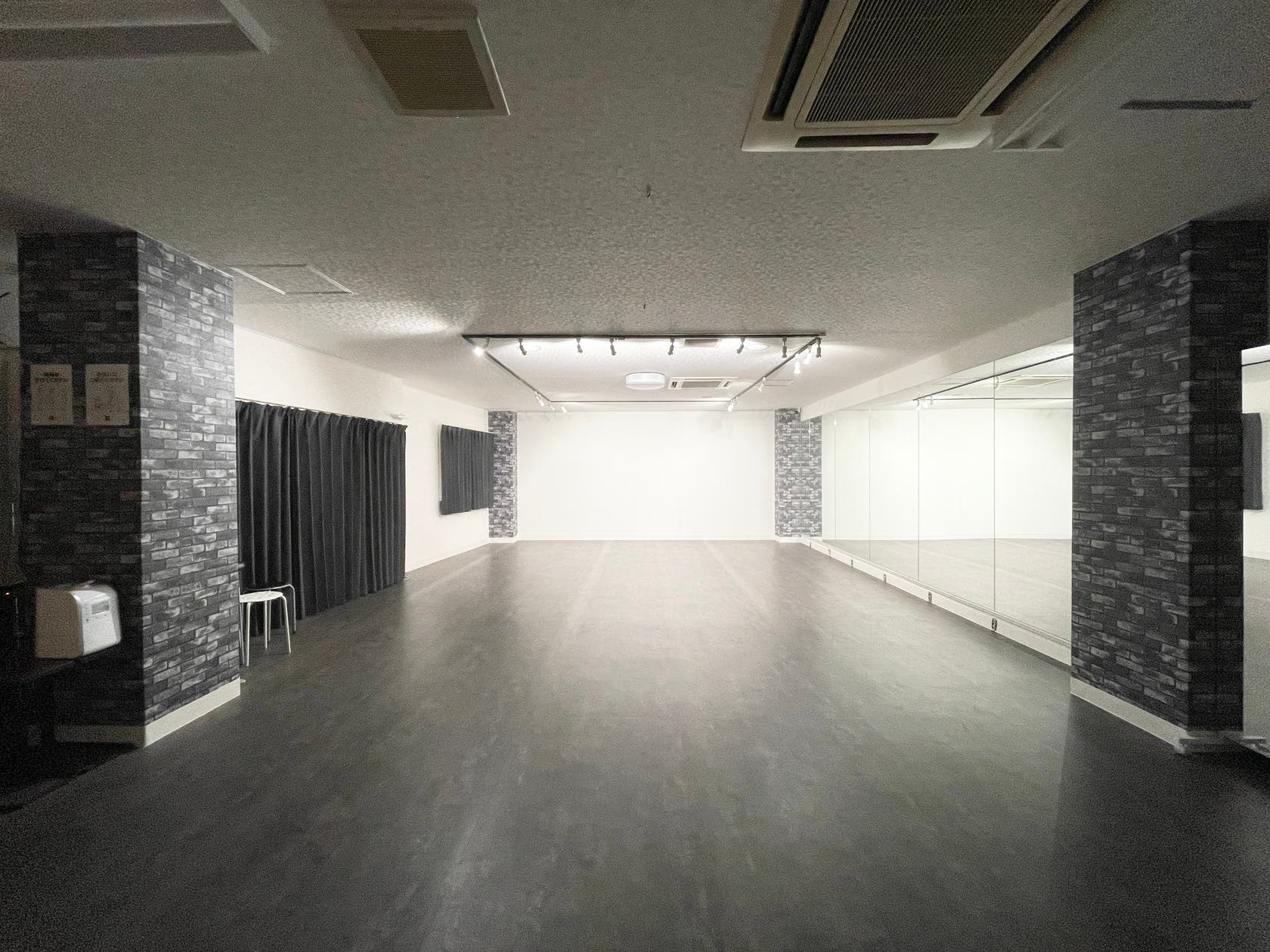 【プロジェクターで大画面鑑賞会＆大人数でパーティー利用可能】鑑賞会/セミナー/写真撮影・動画撮影/ワークショップの写真7