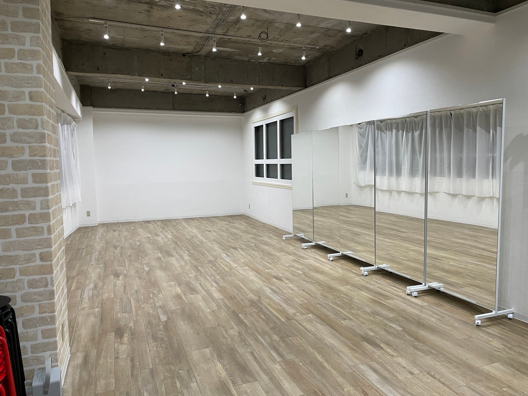 【駅近！オシャレなスタジオで写真・動画撮影】写真撮影/映像撮影/配信の写真12