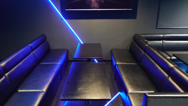 【Mビル】30名以上利用可能なカラオケスペース!懇親会、女子会、忘年会等に最適です!清掃、ゴミ処分も必要ありません!の写真3